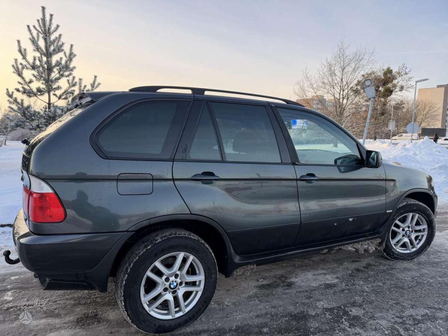 Green BMW X5 2005 in Kaunas, with an engine capacity of 2.99 L and mileage of 345 thousand km for 3890 €, photo 21 on AUTOMOTO.COM.LV