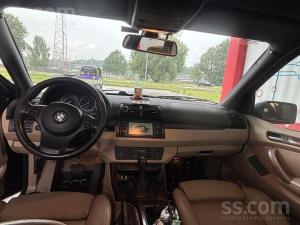 Green BMW X5 2005 in Riga, with an engine capacity of 3.00 L and mileage of 219 thousand km for 6350 €, photo 8 on AUTOMOTO.COM.LV