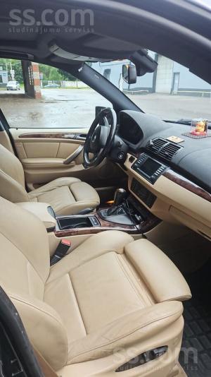 Green BMW X5 2005 in Riga, with an engine capacity of 3.00 L and mileage of 219 thousand km for 6350 €, photo 14 on AUTOMOTO.COM.LV