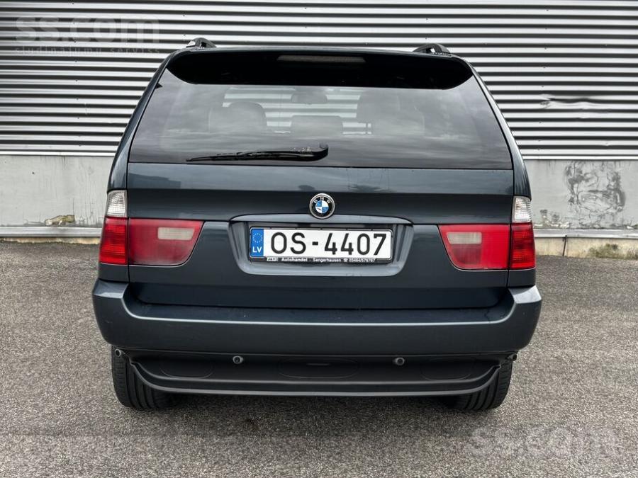 Zaļš BMW X5 2005 Rīga, ar dzinēja tilpumu 3.00 L un nobraukumu 357 tūkst. km par 4400 €, foto 5 vietnē AUTOMOTO.COM.LV