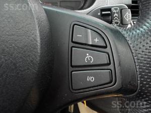 Zaļš BMW X5 2005 Rīga, ar dzinēja tilpumu 3.00 L un nobraukumu 357 tūkst. km par 4400 €, foto 24 vietnē AUTOMOTO.COM.LV