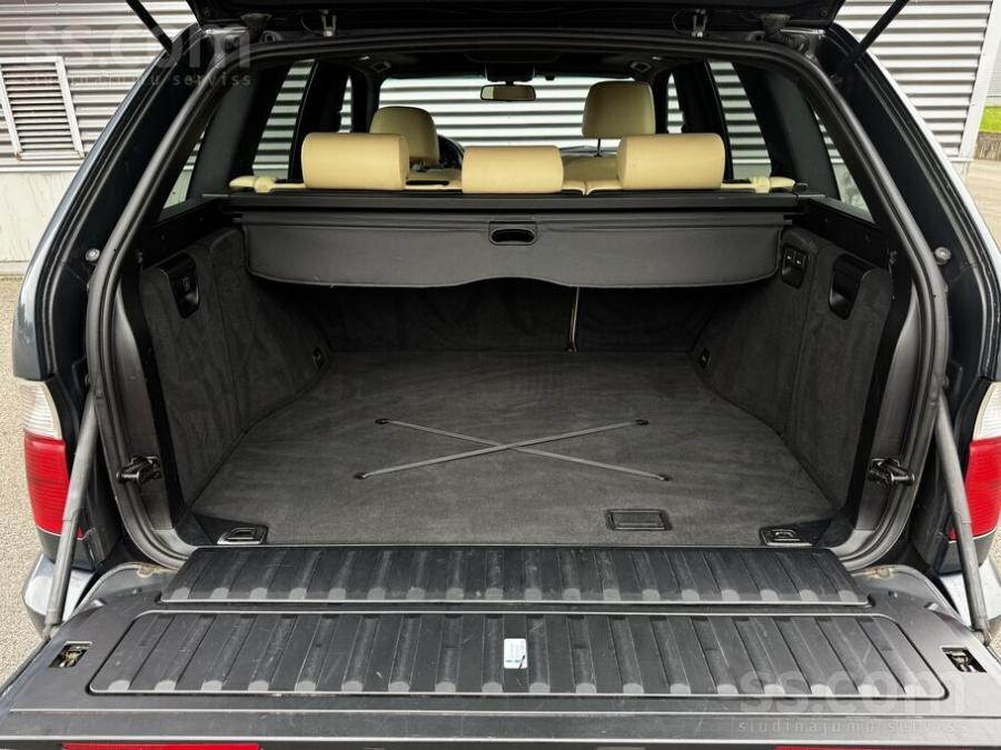 Zaļš BMW X5 2005 Rīga, ar dzinēja tilpumu 3.00 L un nobraukumu 357 tūkst. km par 4400 €, foto 26 vietnē AUTOMOTO.COM.LV