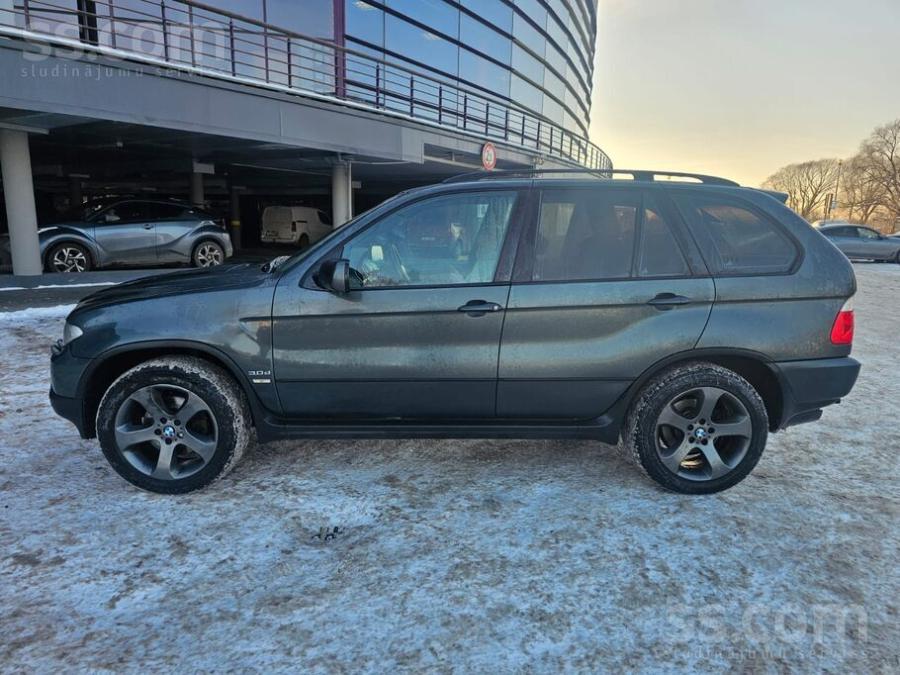 Green BMW X5 2007 in Riga, with an engine capacity of 3.00 L and mileage of 378 thousand km for 5500 €, photo 4 on AUTOMOTO.COM.LV