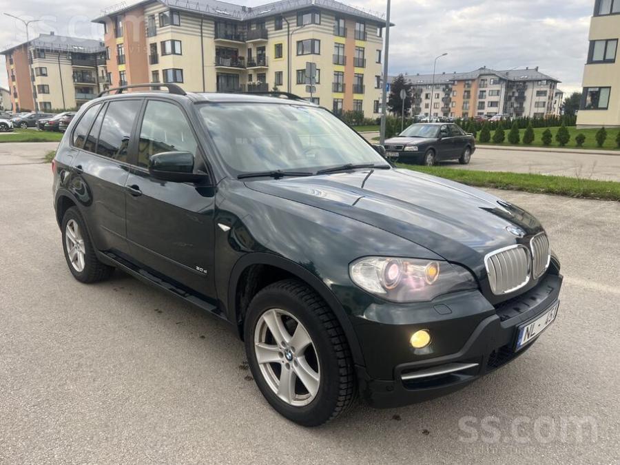 Green BMW X5 2008 in Riga, with an engine capacity of 3.00 L and mileage of 0 thousand km for 6300 €, photo 1 on AUTOMOTO.COM.LV