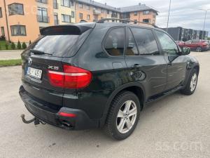 Green BMW X5 2008 in Riga, with an engine capacity of 3.00 L and mileage of 0 thousand km for 6300 €, photo 9 on AUTOMOTO.COM.LV