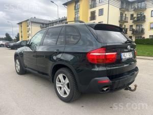 Green BMW X5 2008 in Riga, with an engine capacity of 3.00 L and mileage of 0 thousand km for 6300 €, photo 10 on AUTOMOTO.COM.LV