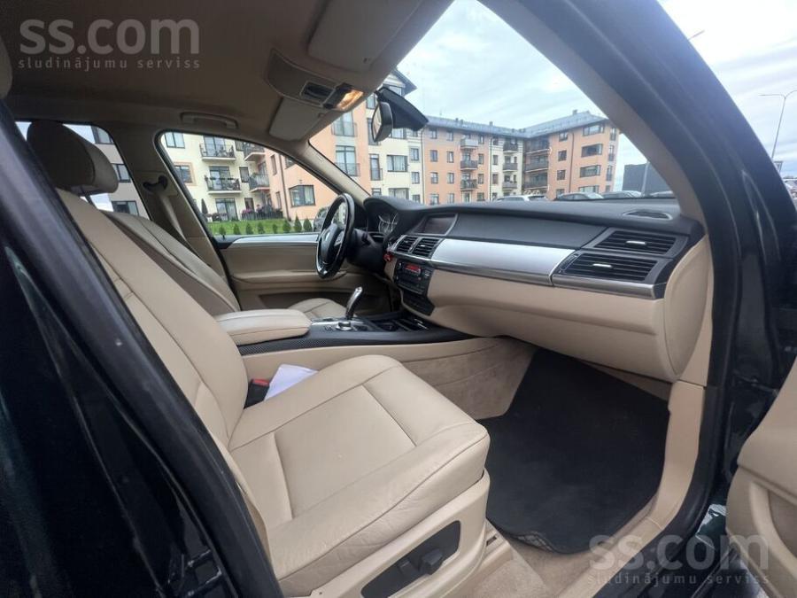 Green BMW X5 2008 in Riga, with an engine capacity of 3.00 L and mileage of 0 thousand km for 6300 €, photo 12 on AUTOMOTO.COM.LV