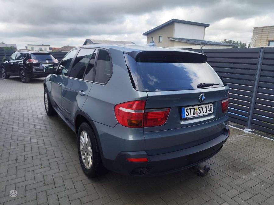 Zaļš BMW X5 2010 Klaipėda, ar dzinēja tilpumu 3.00 L un nobraukumu 315 tūkst. km par 6500 €, foto 13 vietnē AUTOMOTO.COM.LV