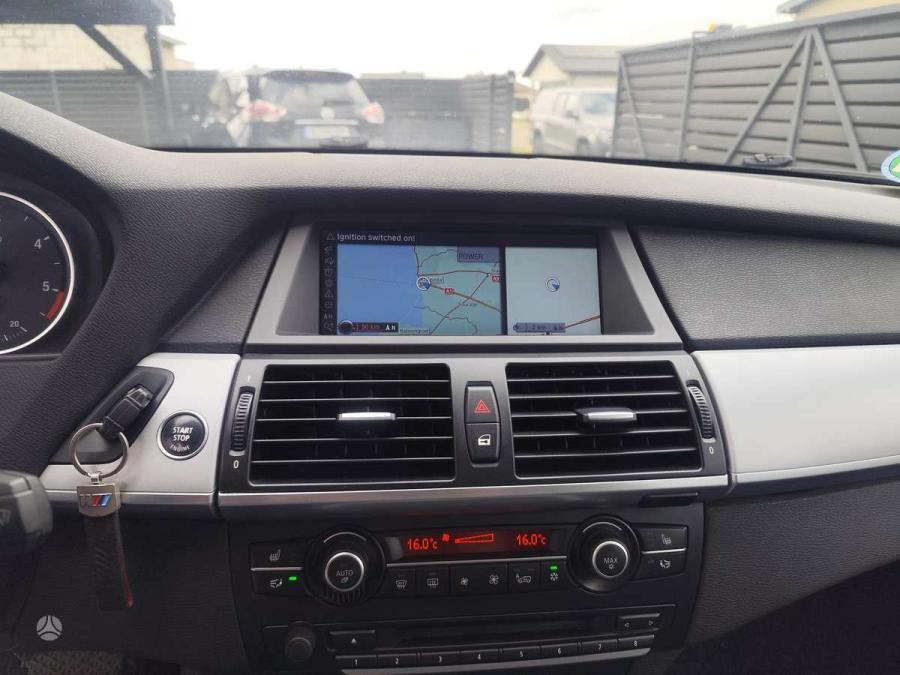 Zaļš BMW X5 2010 Klaipėda, ar dzinēja tilpumu 3.00 L un nobraukumu 315 tūkst. km par 6500 €, foto 28 vietnē AUTOMOTO.COM.LV