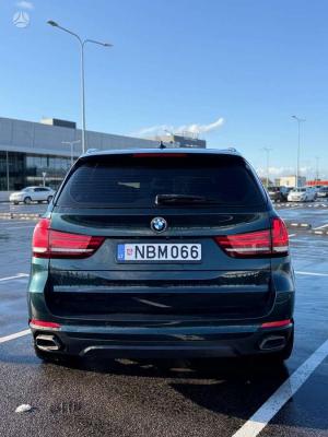 Zaļš BMW X5 2014 Viļņa, ar dzinēja tilpumu 2.99 L un nobraukumu 320 tūkst. km par 20000 €, foto 4 vietnē AUTOMOTO.COM.LV