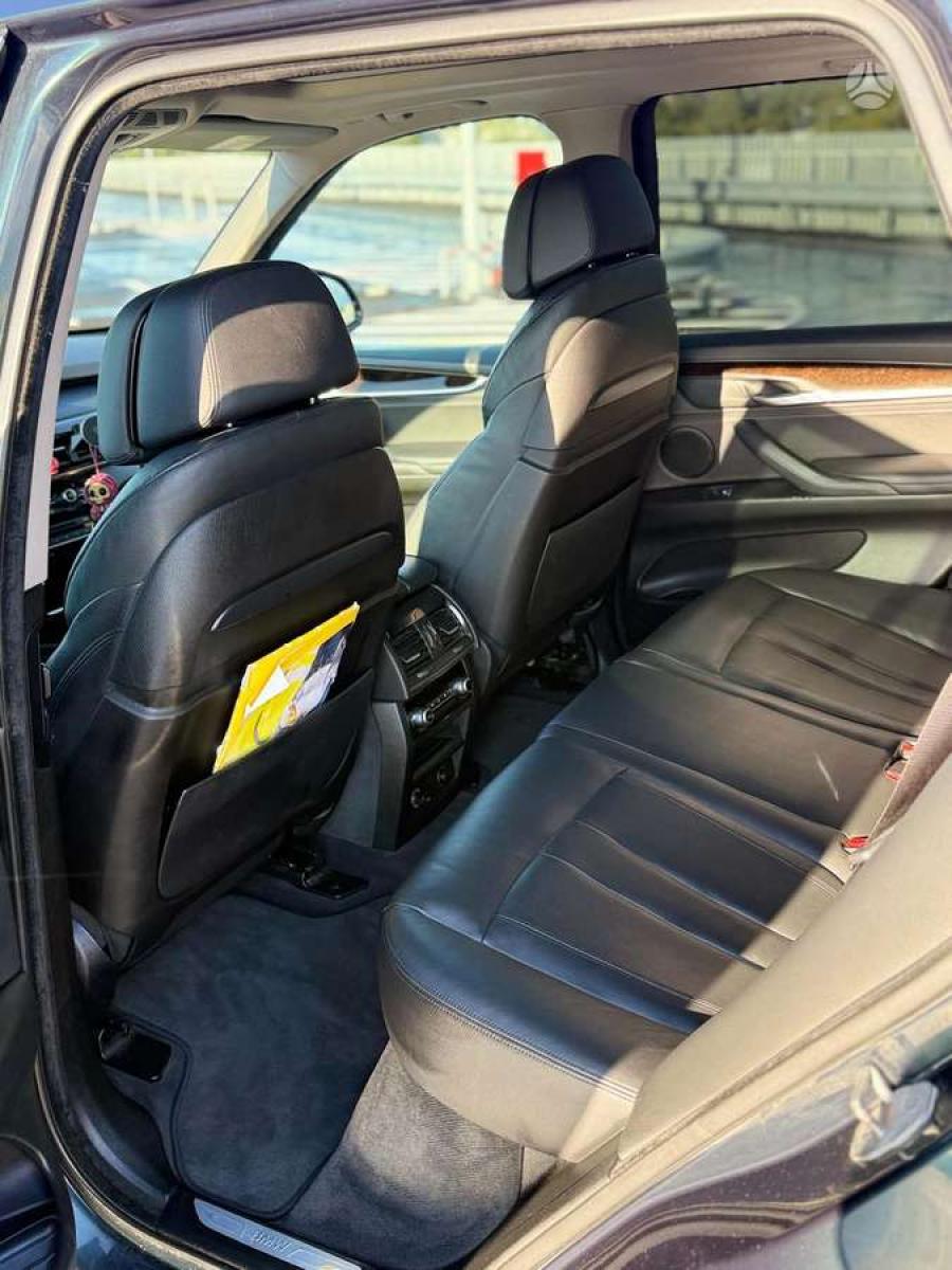 Zaļš BMW X5 2014 Viļņa, ar dzinēja tilpumu 2.99 L un nobraukumu 320 tūkst. km par 20000 €, foto 5 vietnē AUTOMOTO.COM.LV