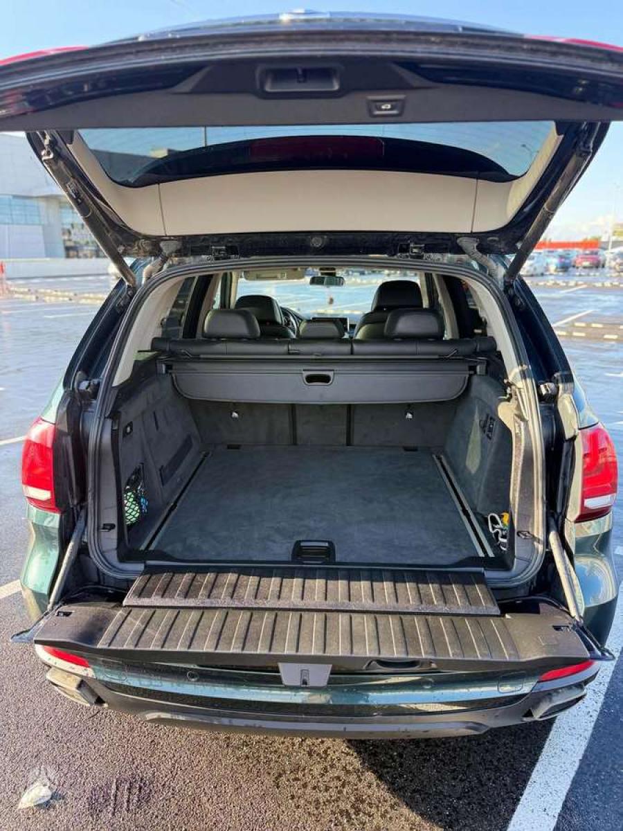 Zaļš BMW X5 2014 Viļņa, ar dzinēja tilpumu 2.99 L un nobraukumu 320 tūkst. km par 20000 €, foto 7 vietnē AUTOMOTO.COM.LV