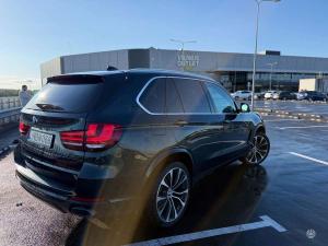 Zaļš BMW X5 2014 Viļņa, ar dzinēja tilpumu 2.99 L un nobraukumu 320 tūkst. km par 20000 €, foto 12 vietnē AUTOMOTO.COM.LV