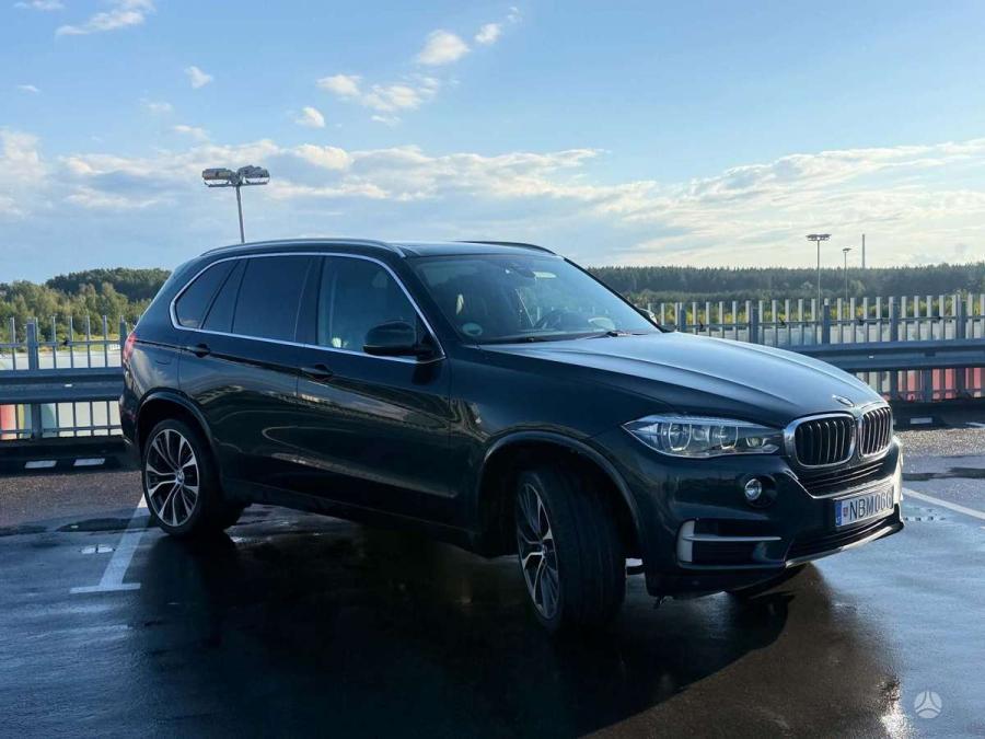 Zaļš BMW X5 2014 Viļņa, ar dzinēja tilpumu 2.99 L un nobraukumu 320 tūkst. km par 20000 €, foto 13 vietnē AUTOMOTO.COM.LV