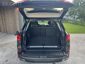 Green BMW X5 2020 in Riga, with an engine capacity of 3.00 L and mileage of 125 thousand km for 41500 €, photo 8 on AUTOMOTO.COM.LV