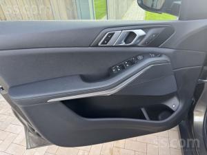 Green BMW X5 2020 in Riga, with an engine capacity of 3.00 L and mileage of 125 thousand km for 41500 €, photo 15 on AUTOMOTO.COM.LV