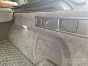 Green BMW X5 2020 in Valmiera, with an engine capacity of 3.00 L and mileage of 130 thousand km for 34800 €, photo 7 on AUTOMOTO.COM.LV