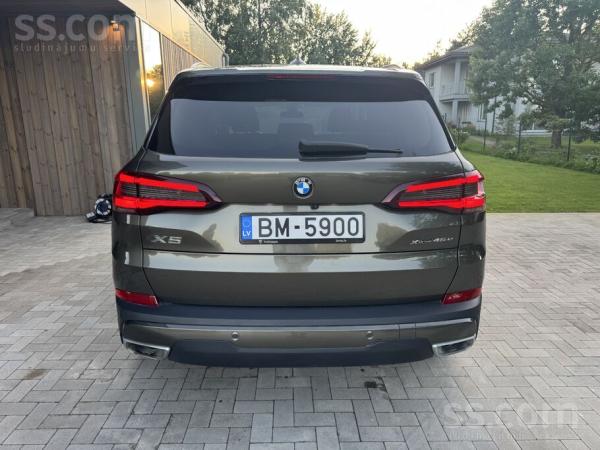 Zaļš BMW X5 2020 Rīga, ar dzinēja tilpumu 3.00 L un nobraukumu 125 tūkst. km par 35400 €, foto 6 vietnē AUTOMOTO.COM.LV