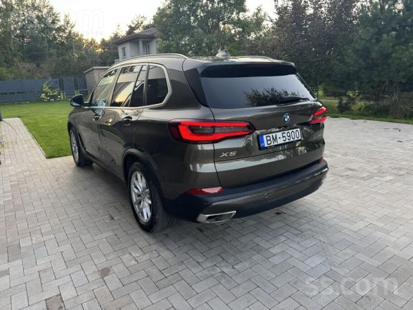 Zaļš BMW X5 2020 Rīga, ar dzinēja tilpumu 3.00 L un nobraukumu 125 tūkst. km par 35400 €, foto 7 vietnē AUTOMOTO.COM.LV