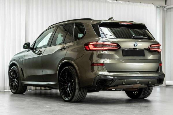 Zaļš BMW X5 2021 Tukums, ar dzinēja tilpumu 3.00 L un nobraukumu 94 tūkst. km par 65777 €, foto 4 vietnē AUTOMOTO.COM.LV