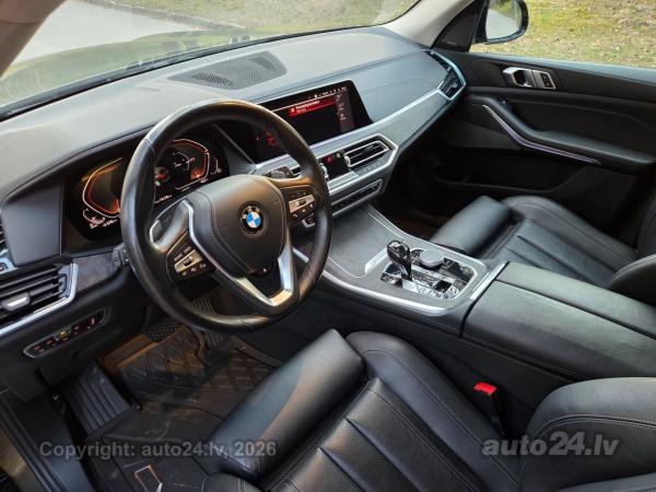 Zaļš BMW X5 2021 Elva, ar dzinēja tilpumu 3.00 L un nobraukumu 74 tūkst. km par 49500 €, foto 9 vietnē AUTOMOTO.COM.LV