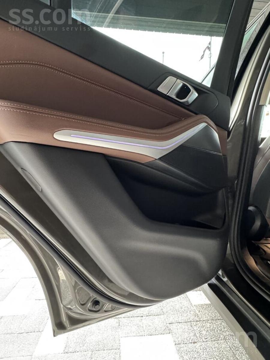 Zaļš BMW X5 2021 Rīga, ar dzinēja tilpumu 3.00 L un nobraukumu 140 tūkst. km par 41999 €, foto 15 vietnē AUTOMOTO.COM.LV