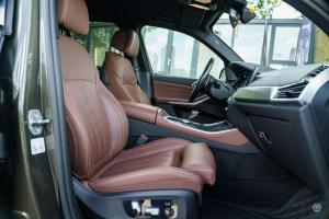 Zaļš BMW X5 2021 Viļņa, ar dzinēja tilpumu 2.99 L un nobraukumu 165 tūkst. km par 43900 €, foto 24 vietnē AUTOMOTO.COM.LV