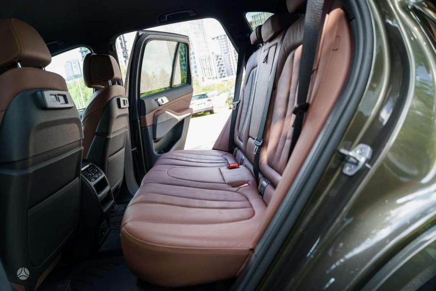 Zaļš BMW X5 2021 Viļņa, ar dzinēja tilpumu 2.99 L un nobraukumu 165 tūkst. km par 43900 €, foto 25 vietnē AUTOMOTO.COM.LV
