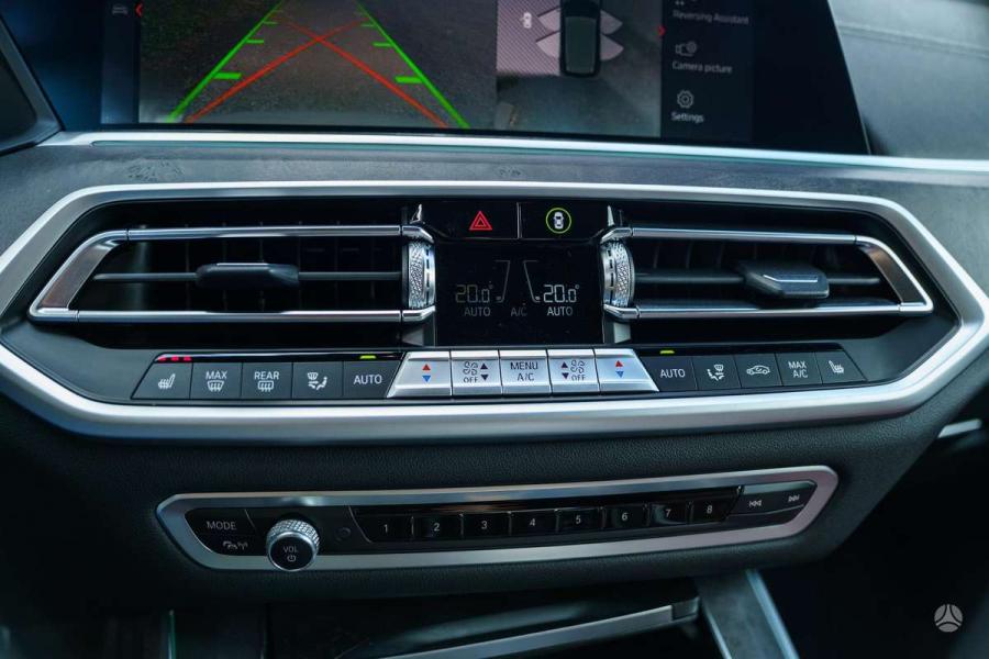 Zaļš BMW X5 2021 Viļņa, ar dzinēja tilpumu 2.99 L un nobraukumu 165 tūkst. km par 43900 €, foto 36 vietnē AUTOMOTO.COM.LV