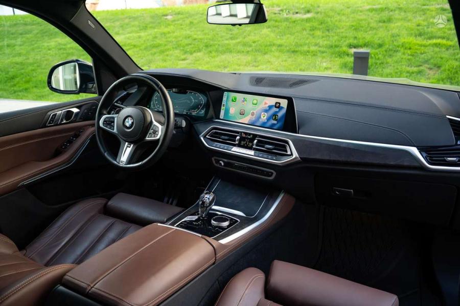 Зеленый БМВ Х5 2022 в Вильнюс, объемом двигателя 3.00 л и пробегом 49 тыс. км за 53900 €, фото 26 на AUTOMOTO.COM.LV