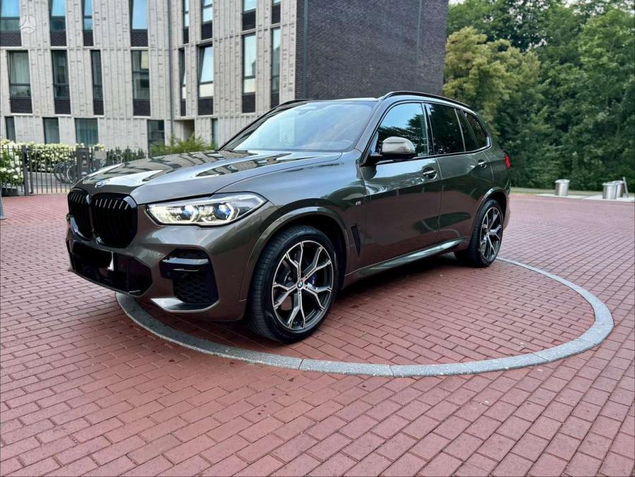 Zaļš BMW X5 2022 Viļņa, ar dzinēja tilpumu 2.99 L un nobraukumu 66 tūkst. km par 55000 €, foto 4 vietnē AUTOMOTO.COM.LV