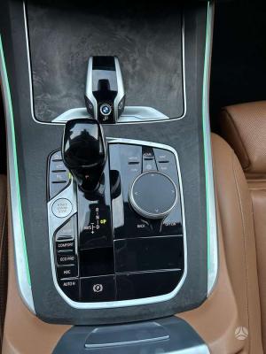 Zaļš BMW X5 2022 Viļņa, ar dzinēja tilpumu 2.99 L un nobraukumu 66 tūkst. km par 55000 €, foto 20 vietnē AUTOMOTO.COM.LV