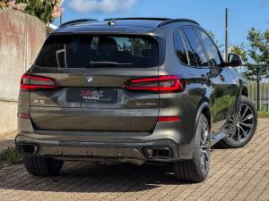 Zaļš BMW X5 2022 Rīga, ar dzinēja tilpumu 3.00 L un nobraukumu 148 tūkst. km par 44800 €, foto 7 vietnē AUTOMOTO.COM.LV