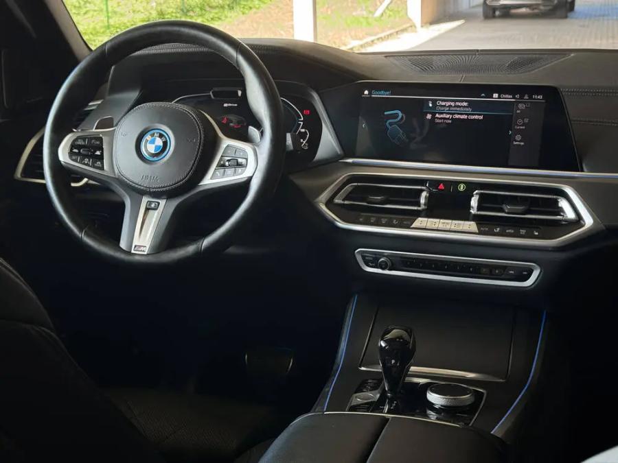 Zaļš BMW X5 2022 Rīga, ar dzinēja tilpumu 3.00 L un nobraukumu 148 tūkst. km par 44800 €, foto 16 vietnē AUTOMOTO.COM.LV