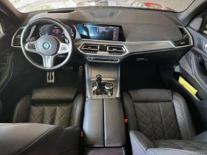 Zaļš BMW X5 2022 Rīga, ar dzinēja tilpumu 3.00 L un nobraukumu 148 tūkst. km par 44800 €, foto 18 vietnē AUTOMOTO.COM.LV
