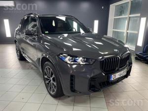 Green BMW X5 2024 in Cesis, with an engine capacity of 3.00 L and mileage of 79 thousand km for 69900 €, photo 3 on AUTOMOTO.COM.LV