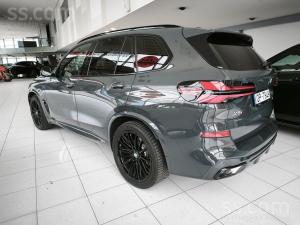 Zaļš BMW X5 2025 Rīga, ar dzinēja tilpumu 3.00 L un nobraukumu 6 tūkst. km par 84500 €, foto 6 vietnē AUTOMOTO.COM.LV