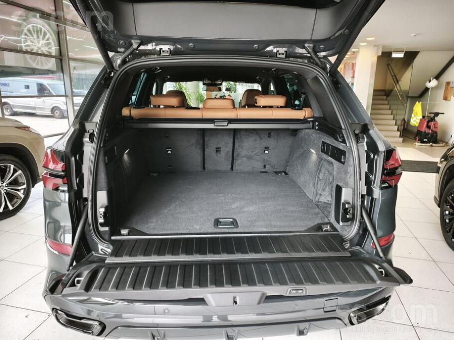Zaļš BMW X5 2025 Rīga, ar dzinēja tilpumu 3.00 L un nobraukumu 6 tūkst. km par 84500 €, foto 8 vietnē AUTOMOTO.COM.LV