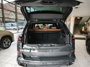 Zaļš BMW X5 2025 Rīga, ar dzinēja tilpumu 3.00 L un nobraukumu 6 tūkst. km par 84500 €, foto 9 vietnē AUTOMOTO.COM.LV