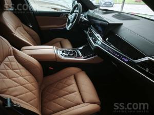 Zaļš BMW X5 2025 Rīga, ar dzinēja tilpumu 3.00 L un nobraukumu 6 tūkst. km par 84500 €, foto 16 vietnē AUTOMOTO.COM.LV
