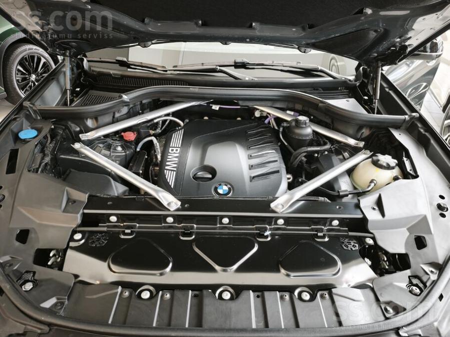 Zaļš BMW X5 2025 Rīga, ar dzinēja tilpumu 3.00 L un nobraukumu 6 tūkst. km par 84500 €, foto 18 vietnē AUTOMOTO.COM.LV