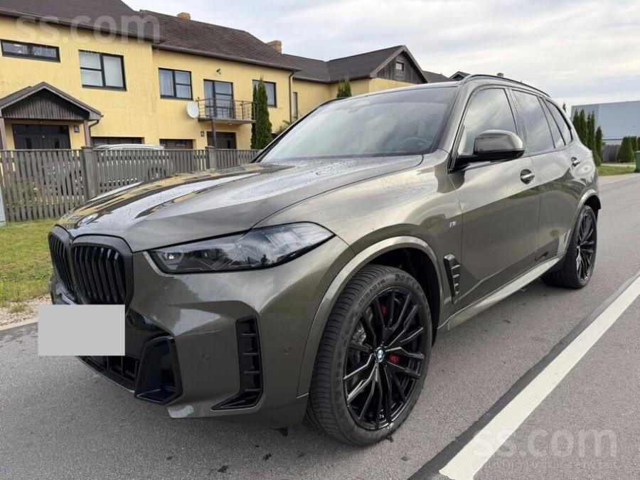 Zaļš BMW X5 2025 Rīga, ar dzinēja tilpumu 3.00 L un nobraukumu 18 tūkst. km par 69900 €, foto 3 vietnē AUTOMOTO.COM.LV