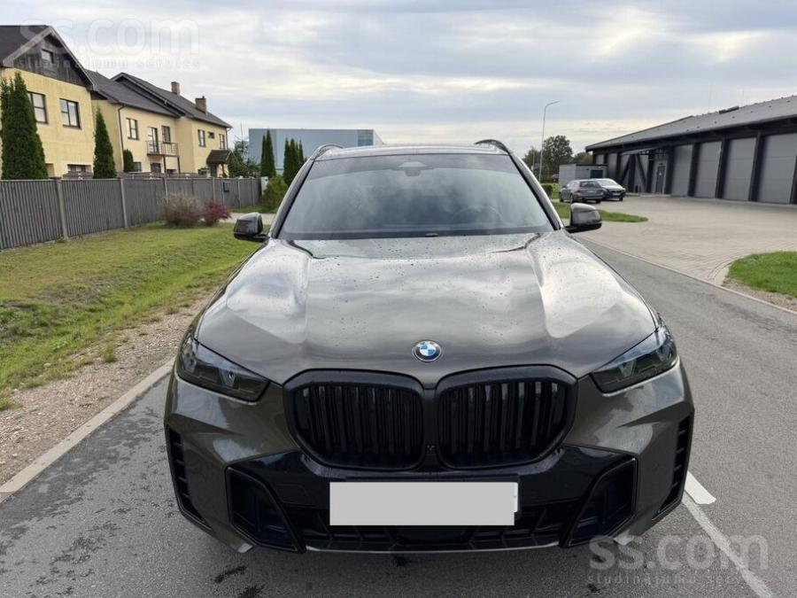 Zaļš BMW X5 2025 Rīga, ar dzinēja tilpumu 3.00 L un nobraukumu 18 tūkst. km par 69900 €, foto 4 vietnē AUTOMOTO.COM.LV