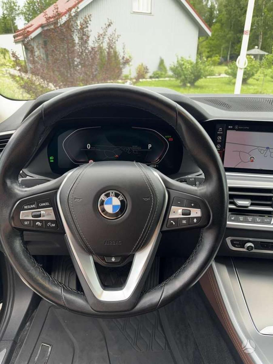 Green BMW X5 2021 in Riga, with an engine capacity of 3.00 L and mileage of 143 thousand km for 43500 €, photo 30 on AUTOMOTO.COM.LV