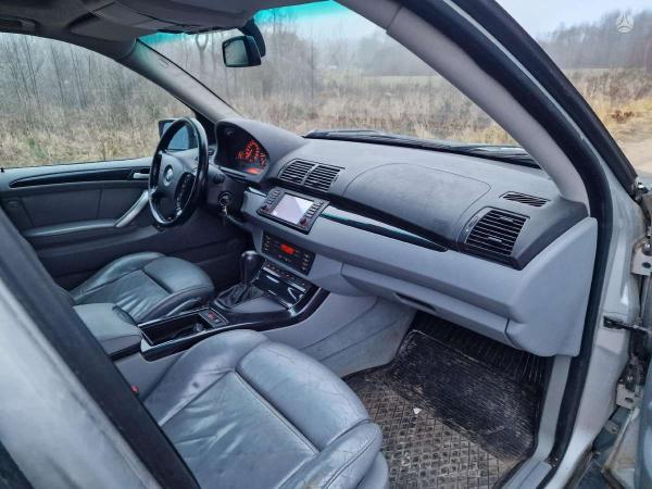 Pelēks BMW X5 2001 Zarasai, ar dzinēja tilpumu 0.00 L un nobraukumu 354 tūkst. km par 1999 €, foto 10 vietnē AUTOMOTO.COM.LV