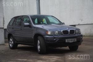 Grey BMW X5 2001 in Riga, with an engine capacity of 3.00 L and mileage of 300 thousand km for 3150 €, photo 2 on AUTOMOTO.COM.LV