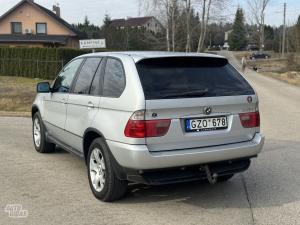Grey BMW X5 2001 in Vilnius, with an engine capacity of 3.00 L and mileage of 320 thousand km for 2950 €, photo 5 on AUTOMOTO.COM.LV