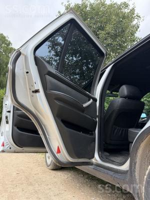 Pelēks BMW X5 2001 Ogre, ar dzinēja tilpumu 3.00 L un nobraukumu 360 tūkst. km par 1700 €, foto 6 vietnē AUTOMOTO.COM.LV