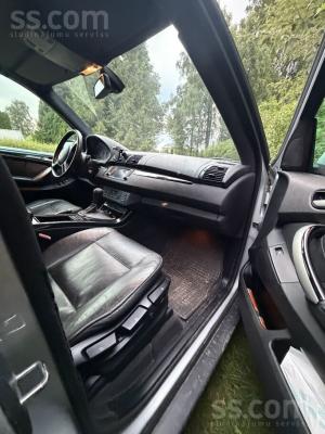 Pelēks BMW X5 2001 Ogre, ar dzinēja tilpumu 3.00 L un nobraukumu 360 tūkst. km par 1700 €, foto 16 vietnē AUTOMOTO.COM.LV