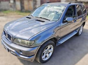 Grey BMW X5 2001 in Panevezys, with an engine capacity of 2.93 L and mileage of 300 thousand km for 2300 €, photo  on AUTOMOTO.COM.LV